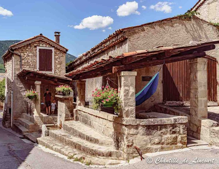 Les Callunes – Annot – Hôtel** – Bar – Restaurant