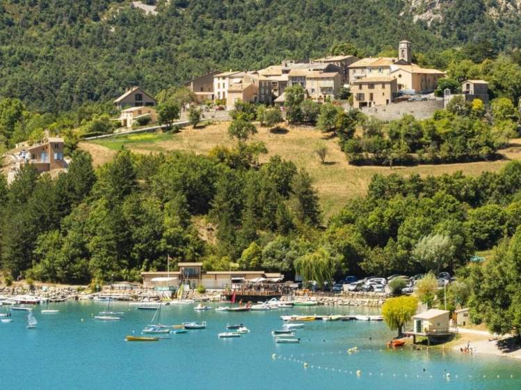 Les Callunes – Annot – Hôtel** – Bar – Restaurant