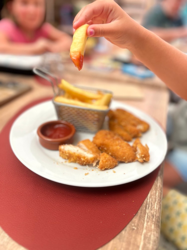 Les Callunes – Annot – Hôtel** – Bar – Restaurant