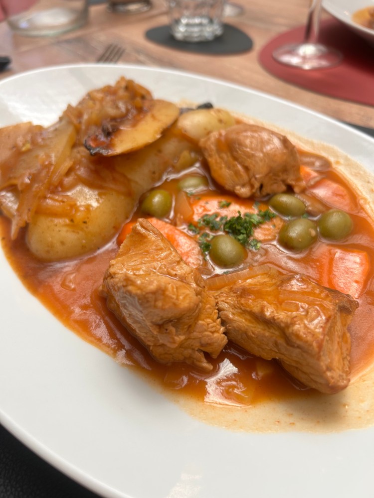 Les Callunes – Annot – Hôtel** – Bar – Restaurant