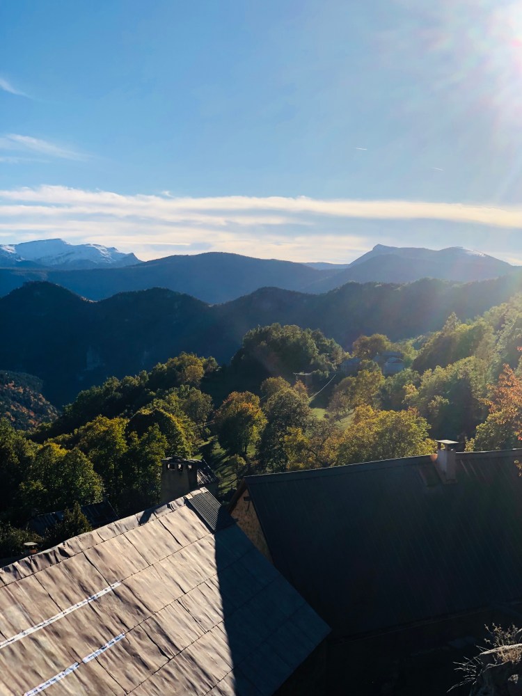 Les Callunes – Annot – Hôtel** – Bar – Restaurant