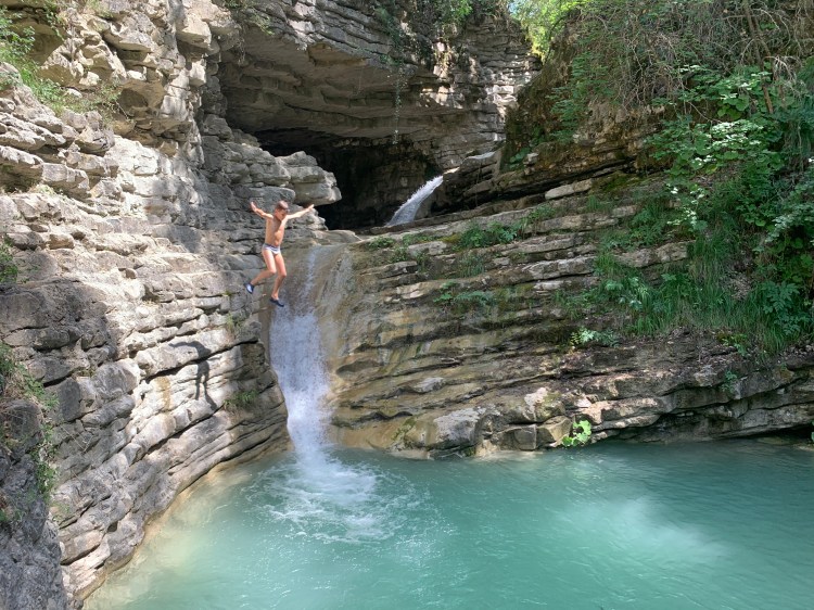 Les Callunes – Annot – Hôtel** – Bar – Restaurant