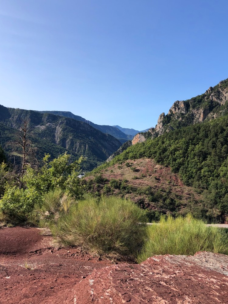 Les Callunes – Annot – Hôtel** – Bar – Restaurant